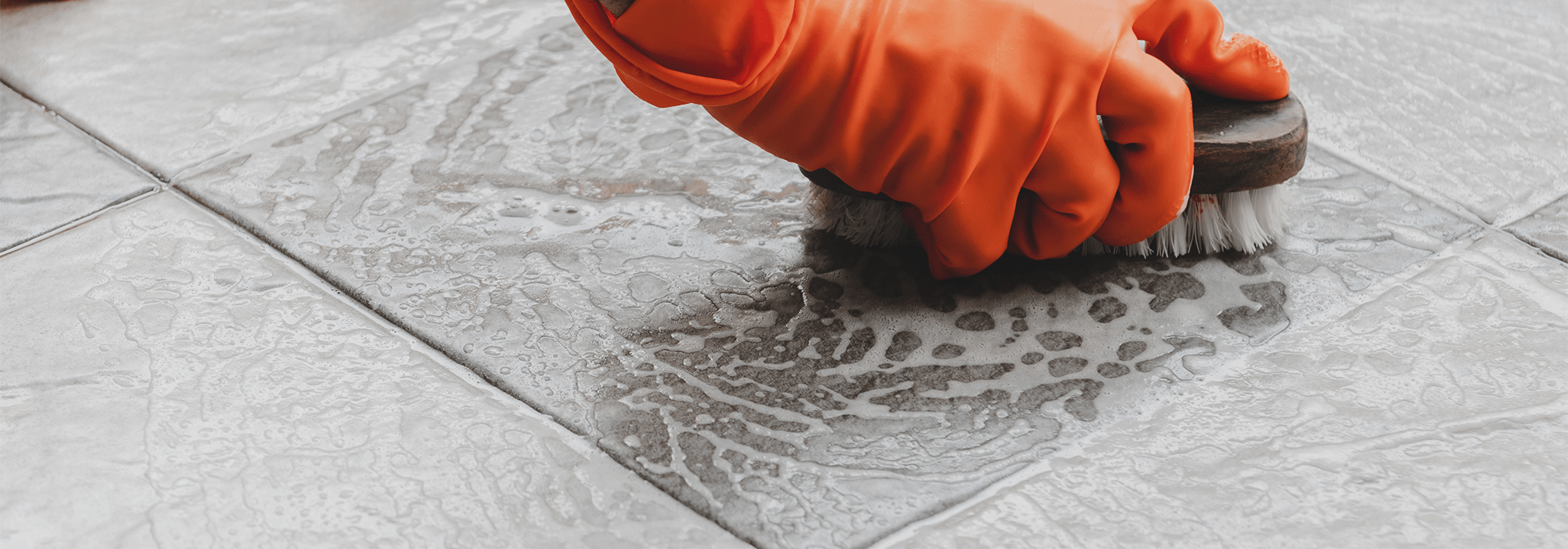 Comment décaper du carrelage ? - Cdiscount