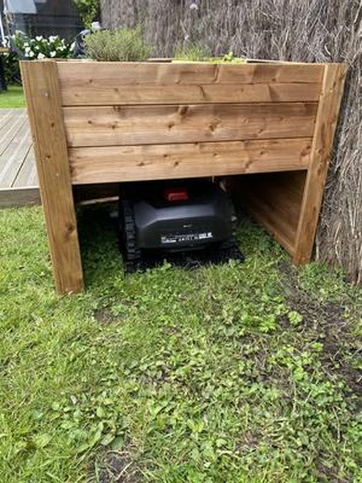 Robot tondeuse connecté 400m2 Scheppach RoboCut L500 avec station de ...