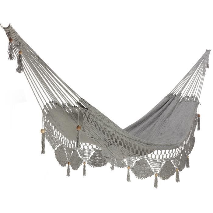 Hamac taille parfaite pour deux adultes. Etiré mesure jusqu’à 2m ...