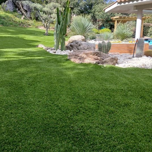 Gazon synthétique Nature Up 55 mm - Rouleau de 2m x 15m - Cdiscount Jardin