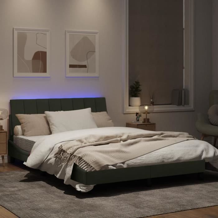 YAP Cadre de lit avec lumières LED gris clair 140x190 cm velours YP011 AB3213775 - Cdiscount Maison