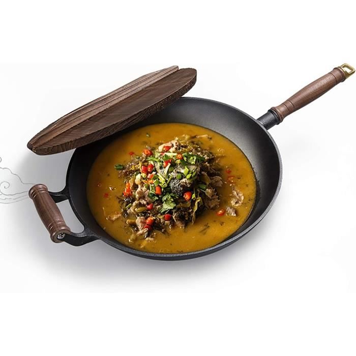 Wok Pan, Pot De Fer À Main Pot De Fer Fait Main Ton Lumière Sur La ...