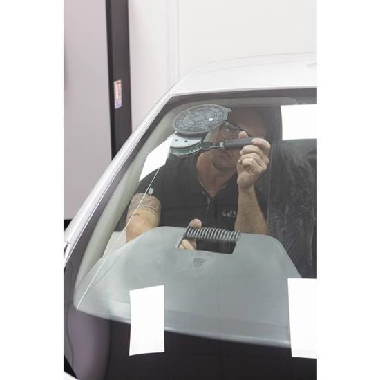 Découpe pare brise mono ventouse - OC 6498 - CLAS Equipements ...