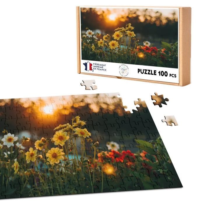 Puzzle Classique 100 pièces Fleurs des Champs devant Coucher de Soleil ...