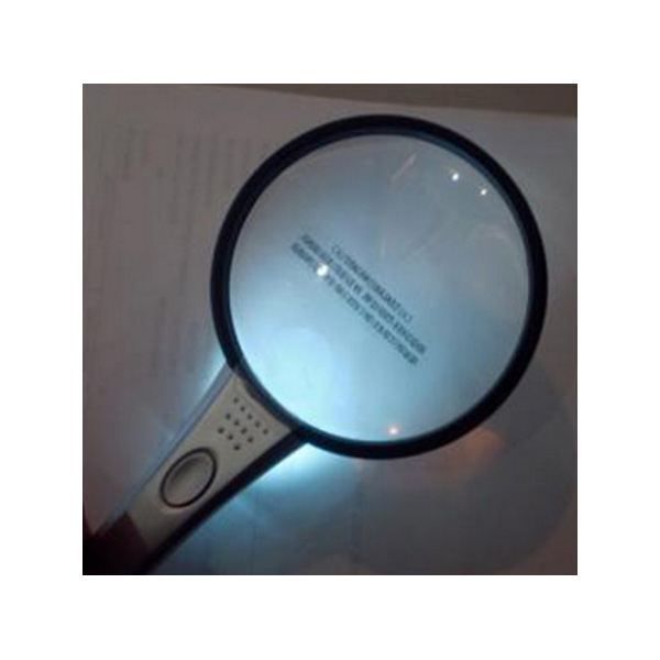 Loupe lumineuse LED x2 et x4 - Cdiscount Appareil Photo