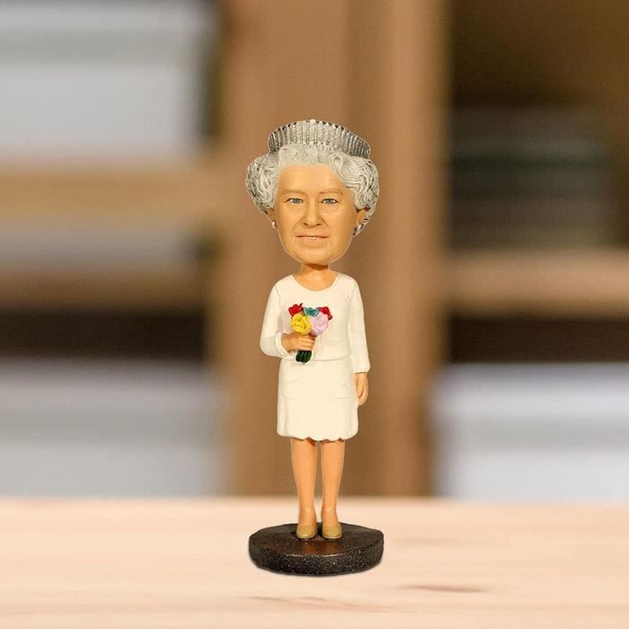Queen Elizabeth II Figure,Royal Family Queen Elizabeth II Figurine Pop ...