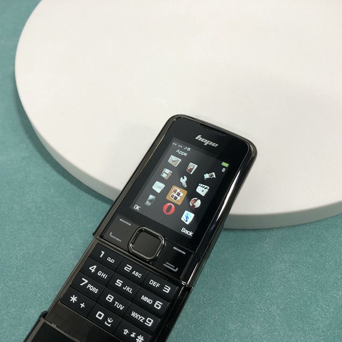 8800 2G Feature Phone 2,4 pouces FM écran Radio Lecteur vidéo 1500mAh ...