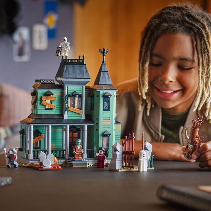 LEGO Creator 3-en-1 31167 Le Manoir Hanté - Jeu de Construction enfant ...