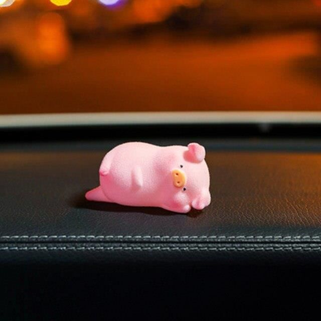 KIT D'AMENAGEMENT INTERIEUR,Piggy Lying Sideways--Tableau de bord de ...