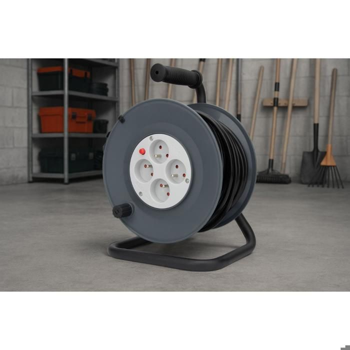 Enrouleur électrique 4 prises - ZENITECH - 25m - Coupe-circuit ...