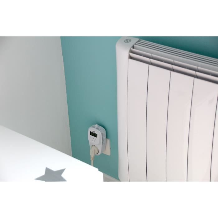 DIO CONNECTED HOME - Plug thermostatique avec écran - Prise FR ...