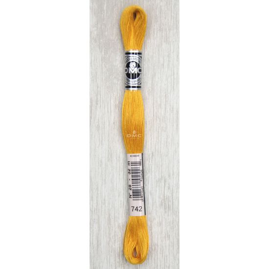 Broder spécial DMC 107 grosseur 25, éch. 32m Col. 742 - Cdiscount ...