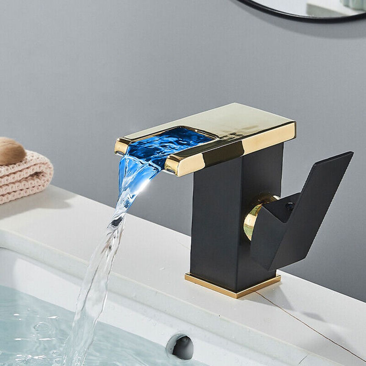 Robinet de Lavabo Cascade LED-robinet salle de bain noir et or-mitigeur ...