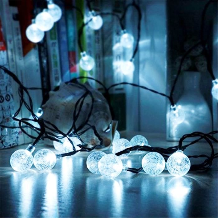 La chaîne solaire extérieure de 30 LED allume des lumières de partie de ...