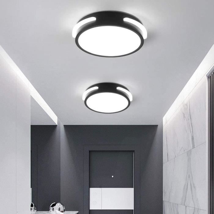 Le montage en surface LED est un plafond moderne et simple luminaire de ...