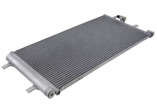 Condenseur de Clim Pour Audi A4 A5 A6 A7 Q5 Porsche Macan 8T0260403F ...