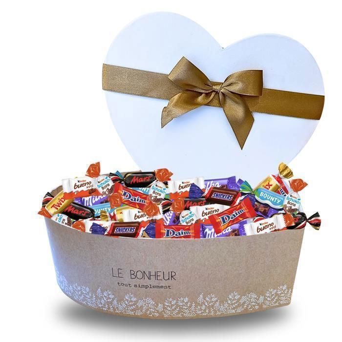 Coffret Cœur garni de 80 chocolats Célébrations, Kinder, Milka, Daim ...