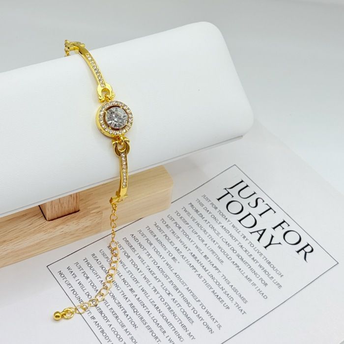 Bracelet jonc femme Huit Cœurs et Huit Flèches en zircone, élégant et ...