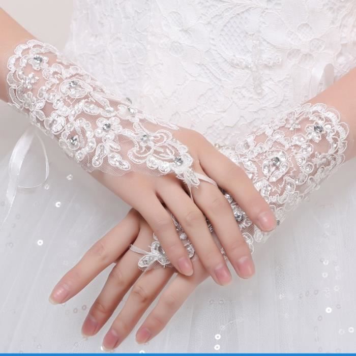 Elegant Tulle White Ivory Lace Gants de mariée Longueur de poignet ...