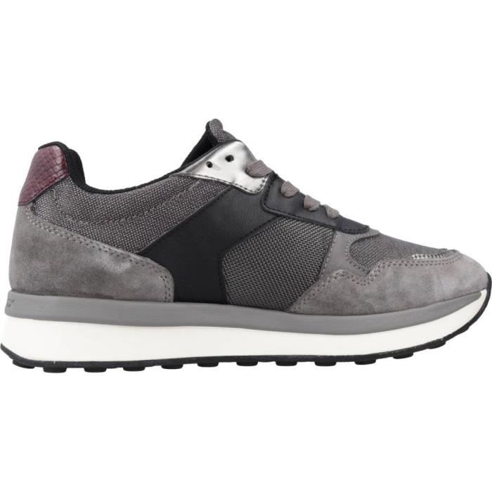 Baskets GEOX D RUNNTIX Gris - Femme - Lacets - Plat Gris - Cdiscount ...
