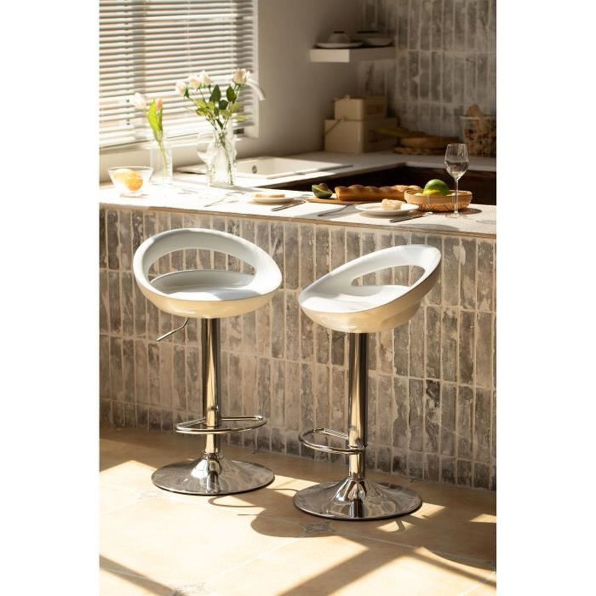 Lot de 2 tabourets de bar scandinave pivotant blanc plastique ABS ...