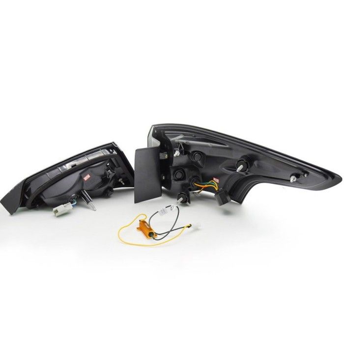 FEUX ROUGES FUMES FULL LED ET DYNAMIQUES FORD FOCUS 3 SW BREAK 11-18 ...