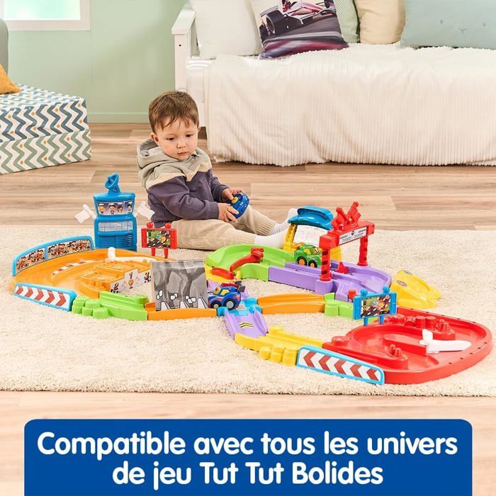 Tut Tut Bolide Circuitnull