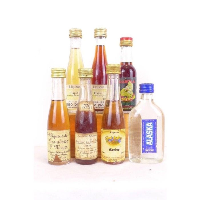 3 cl liqueur lot de 7 mignonnettes sapin cerise fraise anis giarola ...