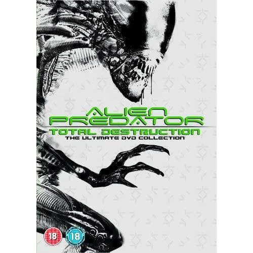 Alien & Predator Total Destruction Box Set [Import anglais] - Cdiscount DVD