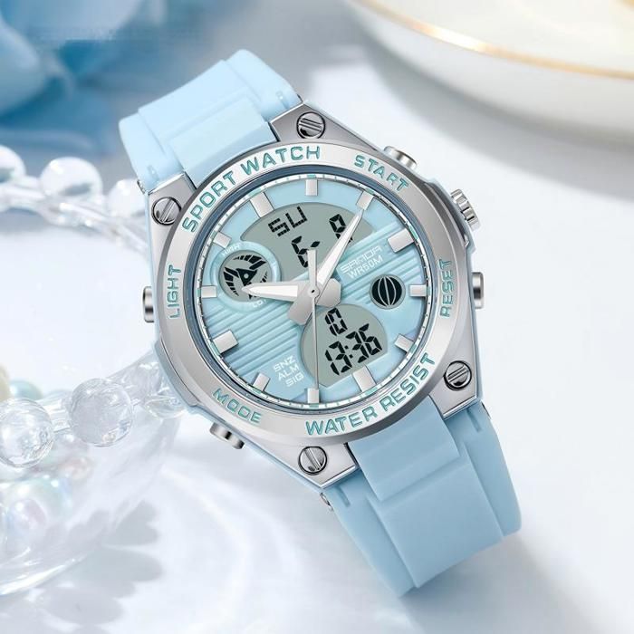 Bleu brume | Montre chrono polyvalente et tendance, un bleu minimaliste ...