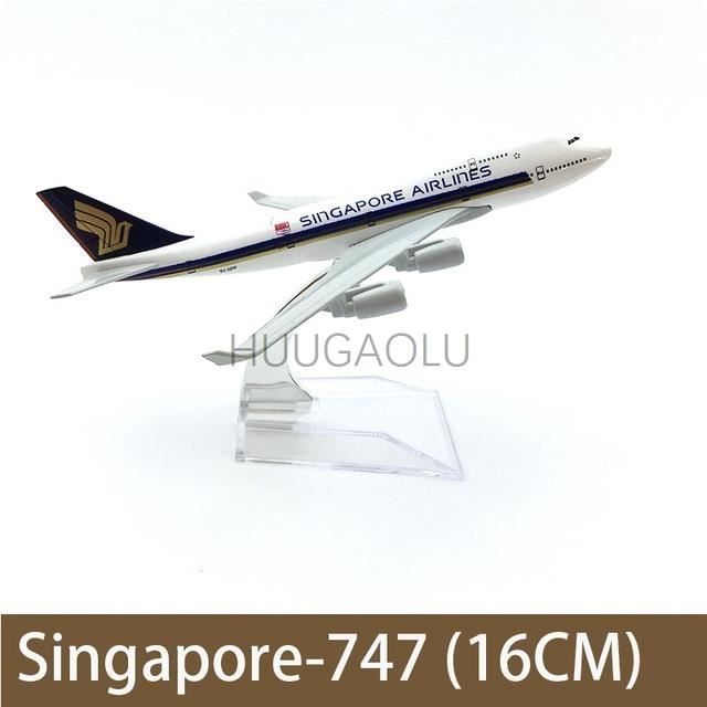 Mousse avion,26--1:400 Modèles D'avion Airbus Boeing 747 A380 Avion ...