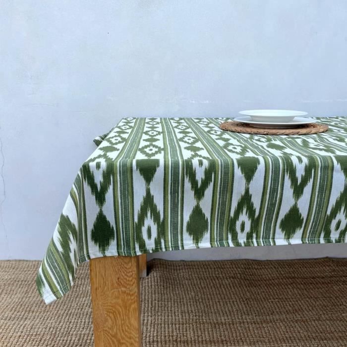 Nappe De Table - En Tissu, Rectangulaires, Carrées - Linge De Table ...