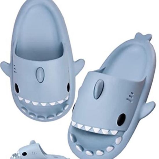 Shark Cloud Slippers Pantoufles de Requin Été Femme Homme Chaussons de ...
