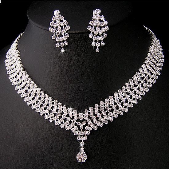 Bijoux De Mariage Parure "Emilie" - Achat / Vente parure Bijoux De ...