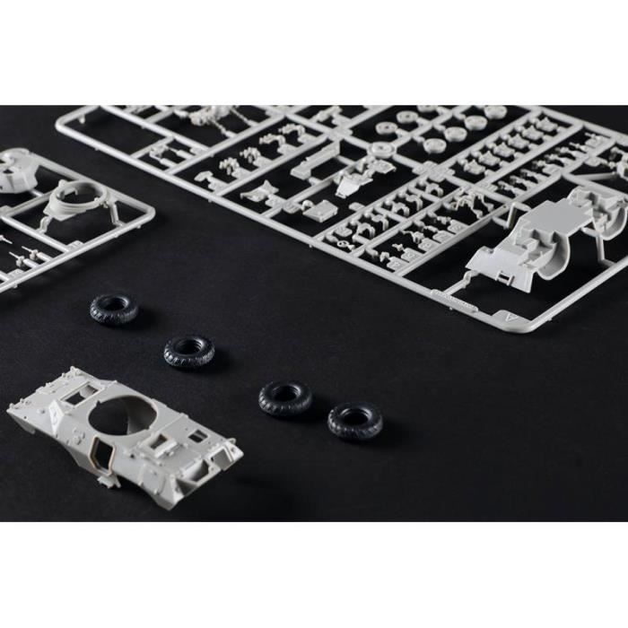 Maquette Blindé - TRUMPETER - Lav-150 Apc - 90mm Mecar Gun - 1:72 ...