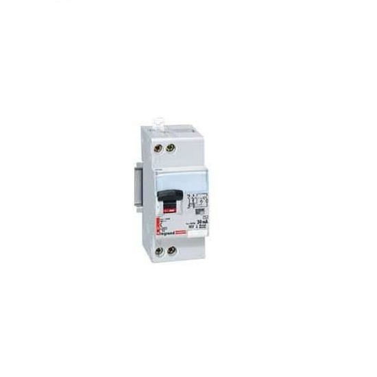 Disjoncteur diff monobloc DX 6000 - Lexic à vis- 1P+N - 230 V~ - 10 A - type AC - 30 mA ...