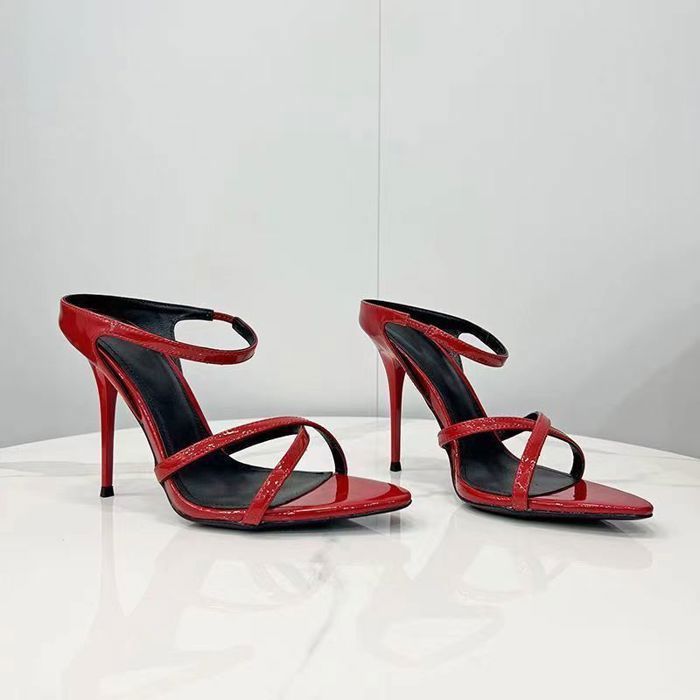 Sandales Africaines à Talons Hauts et Lanière Jolie tue pour Femme ...