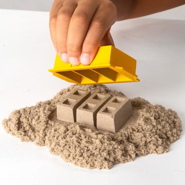 Coffret Kinetic Sand Chantier - KINETIC SAND - Creusez et démolissez ...