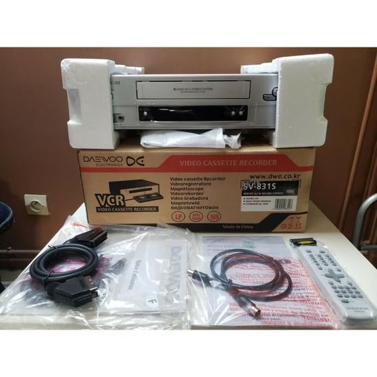 MAGNETOSCOPE DAEWOO SV-831S LECTEUR ENREGISTREUR CASSETTE K7 VIDEO VHS VCR NEUF - Cdiscount TV ...
