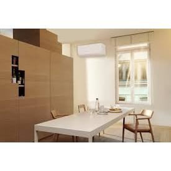 PRET A POSER CLIMATISATION DAIKIN 3500W R32 BLUEVOLUTION REVERSIBLE FTXF35A + KIT DE POSE 7 ...