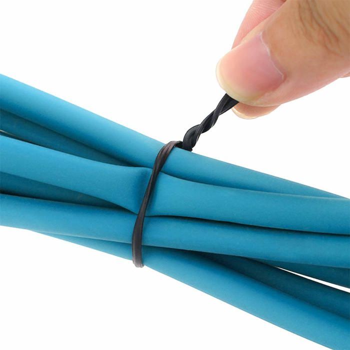 Moulure - goulotte - cache fil - plinthe - gaine range-fil - clips ...