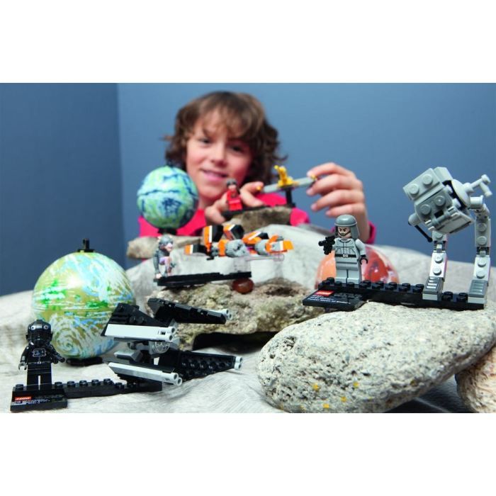Lego Star Wars - Naboo Starfighter & Naboot - Jeu de construction ...