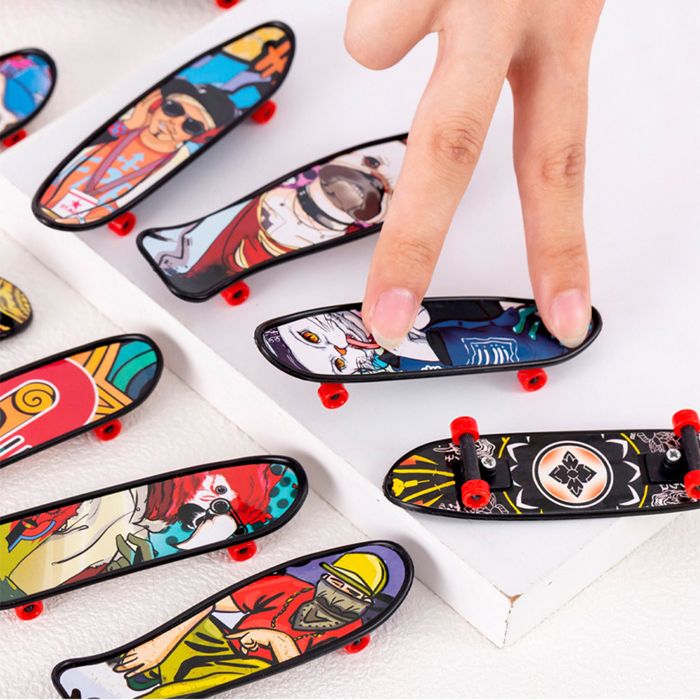 Mini Finger Skateboard Game Baby Shower Favors for Kids,PinMiCandy Bag ...