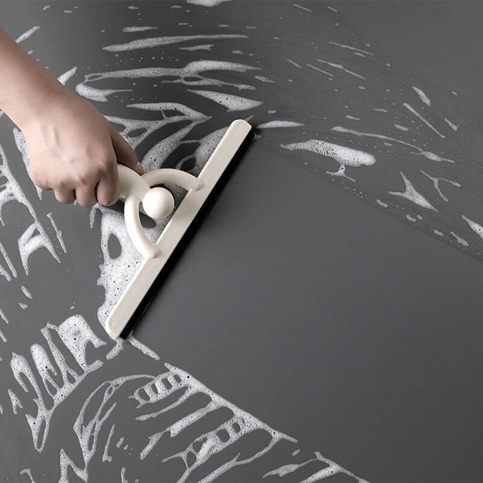 UMBRA Buddy Squeegee. Raclette de douche Buddy, coloris blanc, dimension 26.7x15.9x5.1cm ODIPIE ...