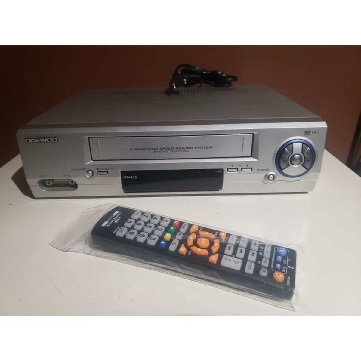 MAGNETOSCOPE DAEWOO ST-441S LECTEUR ENREGISTREUR CASSETTE K7 VIDEO VHS ...