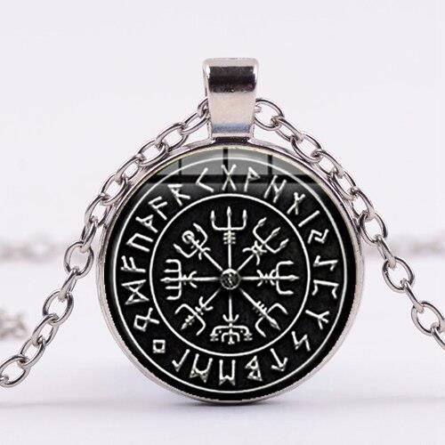 Végétvisir – Collier boussole Viking, symbole guerrier Rune amulette ...