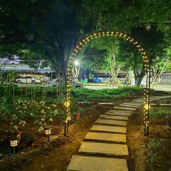Arche de Jardin en Métal - TRAHOO - Arche de Fleurs avec Treillis Carré ...