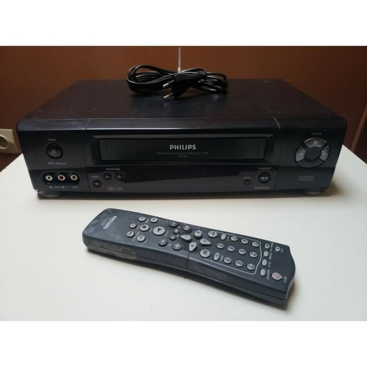 MAGNETOSCOPE PHILIPS VR 685 LECTEUR ENREGISTREUR K7 CASSETTE VIDEO VHS ...