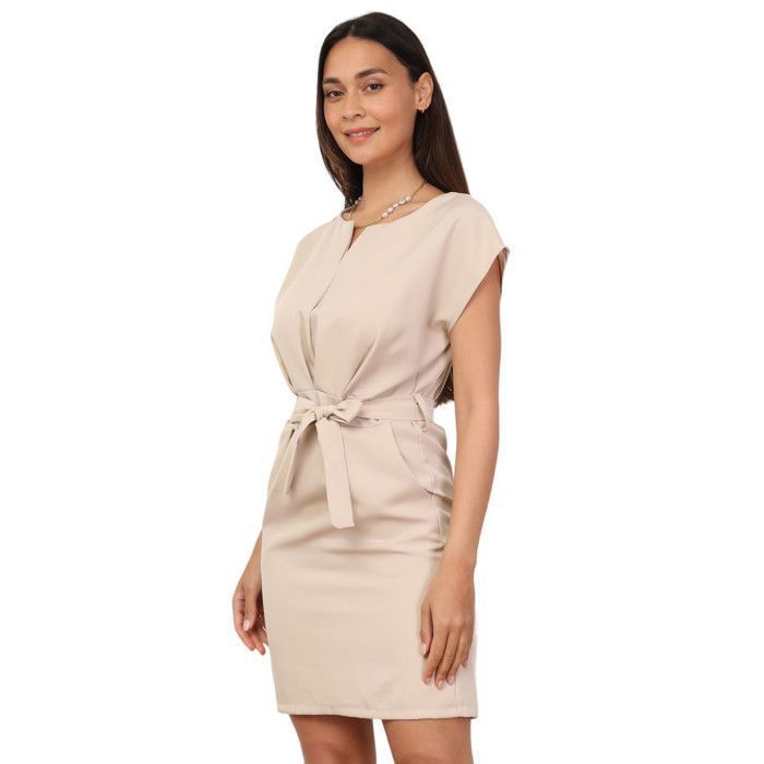 La Modeuse-Robes-Robe courte à col fendu et manches courtes.Modèle se ...