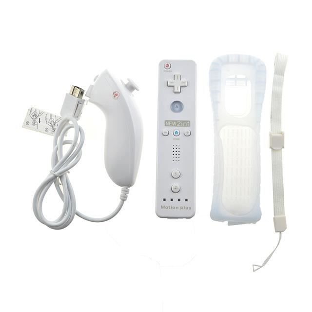 Manette Wiimote Motion Plus intégré avec étui de protection et Nunchuk pour Wii U et Wii - Blanc ...